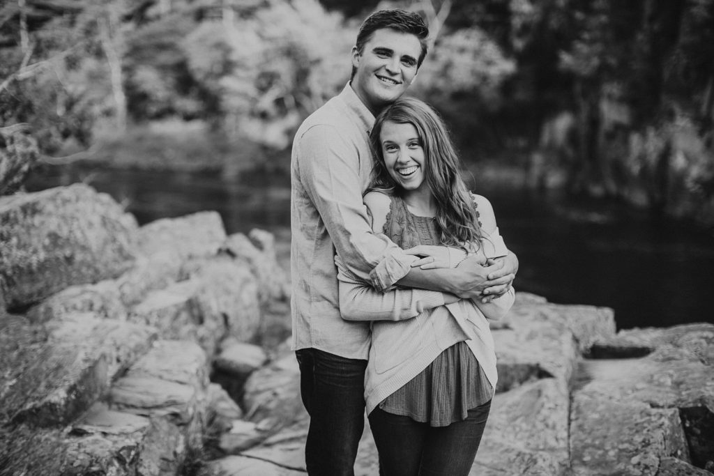 Courtney & Tom | Taylor's Falls Engagement - Whitley B Photography Blog