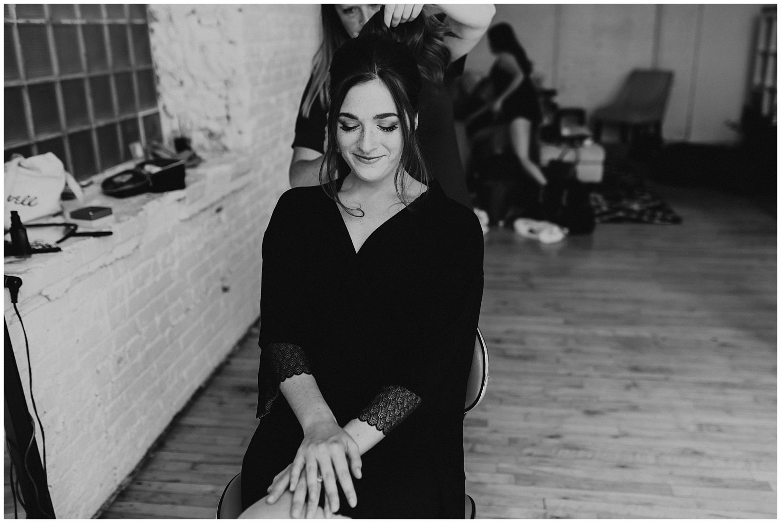 Modern & Fun Minneapolis Studio Wedding - Minneapolis | Erica ...